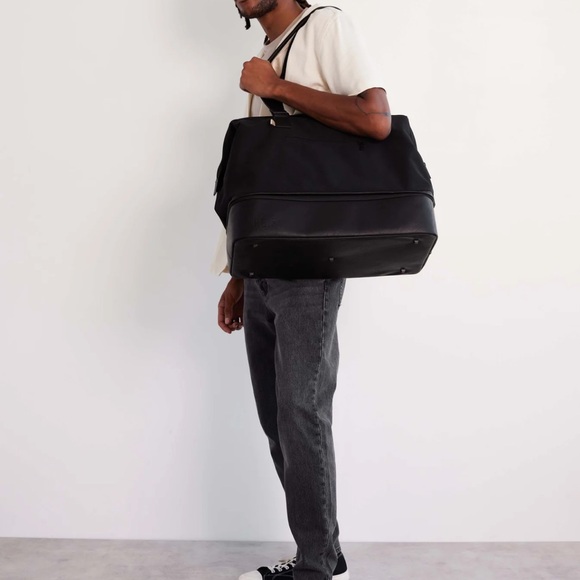 BEIS | Bags | Beis The Weekender Bag | Poshmark